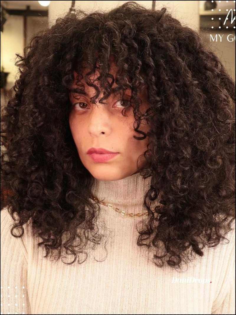 Deva Cortou Cabelo Natural